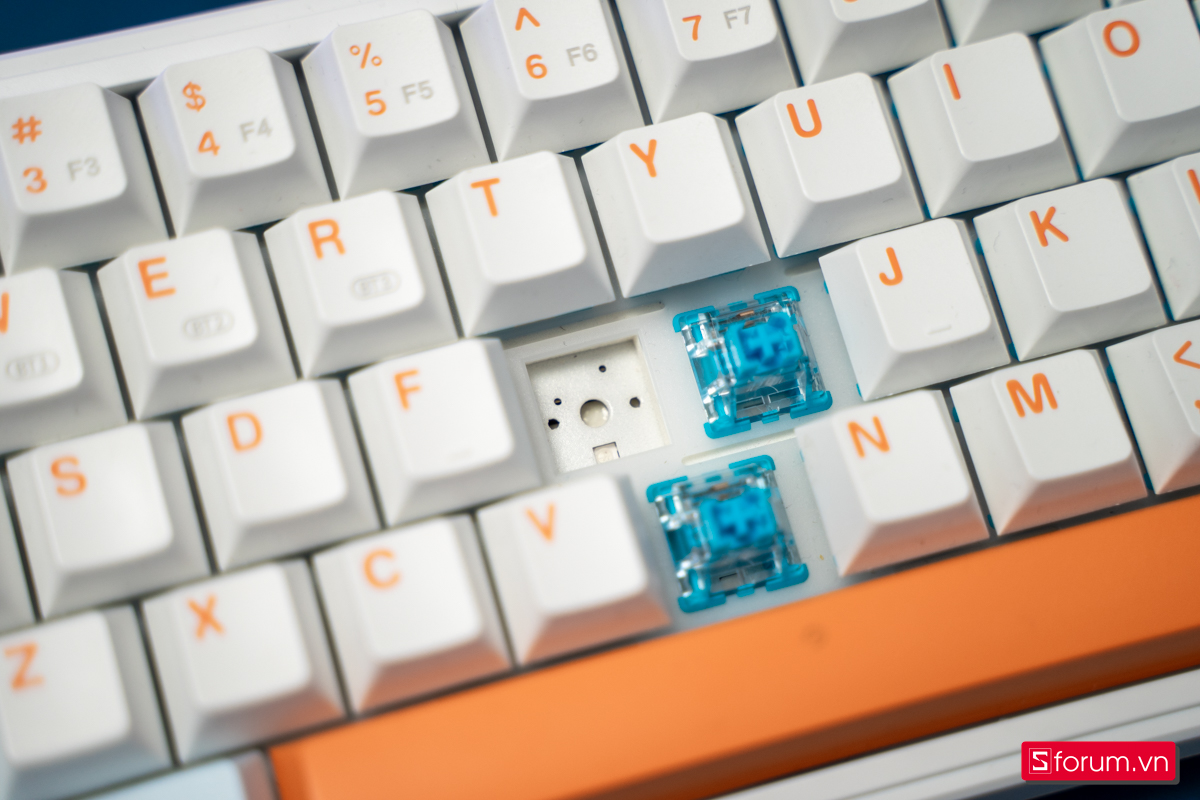 Đánh giá Monka 3067 V2 Pro: Phím cơ custom siêu xịn chỉ 800 cành | Sforum