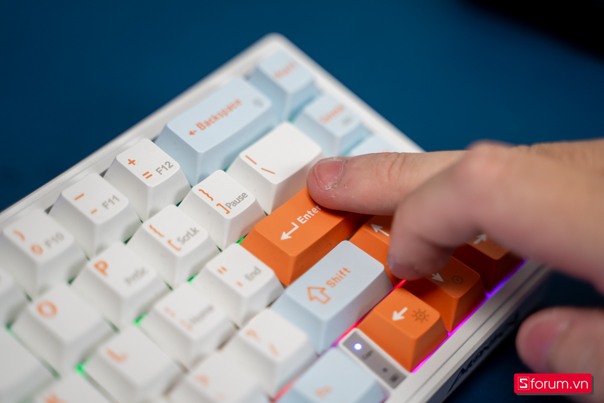 Đánh giá Monka 3067 V2 Pro: Phím cơ custom siêu xịn chỉ 800 cành | Sforum