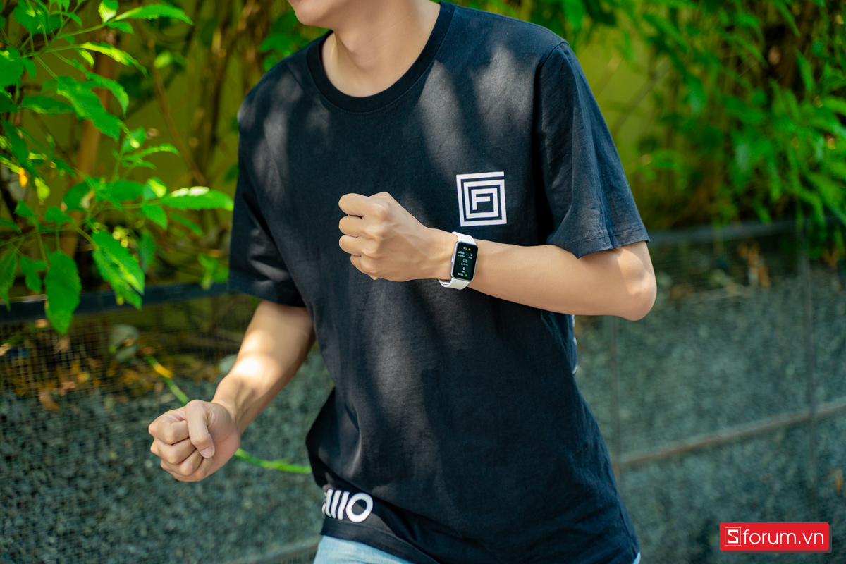 Galaxy Fit3 - Vượt trội trong phân khúc giá “hạt dẻ”, smartwatch quốc ...