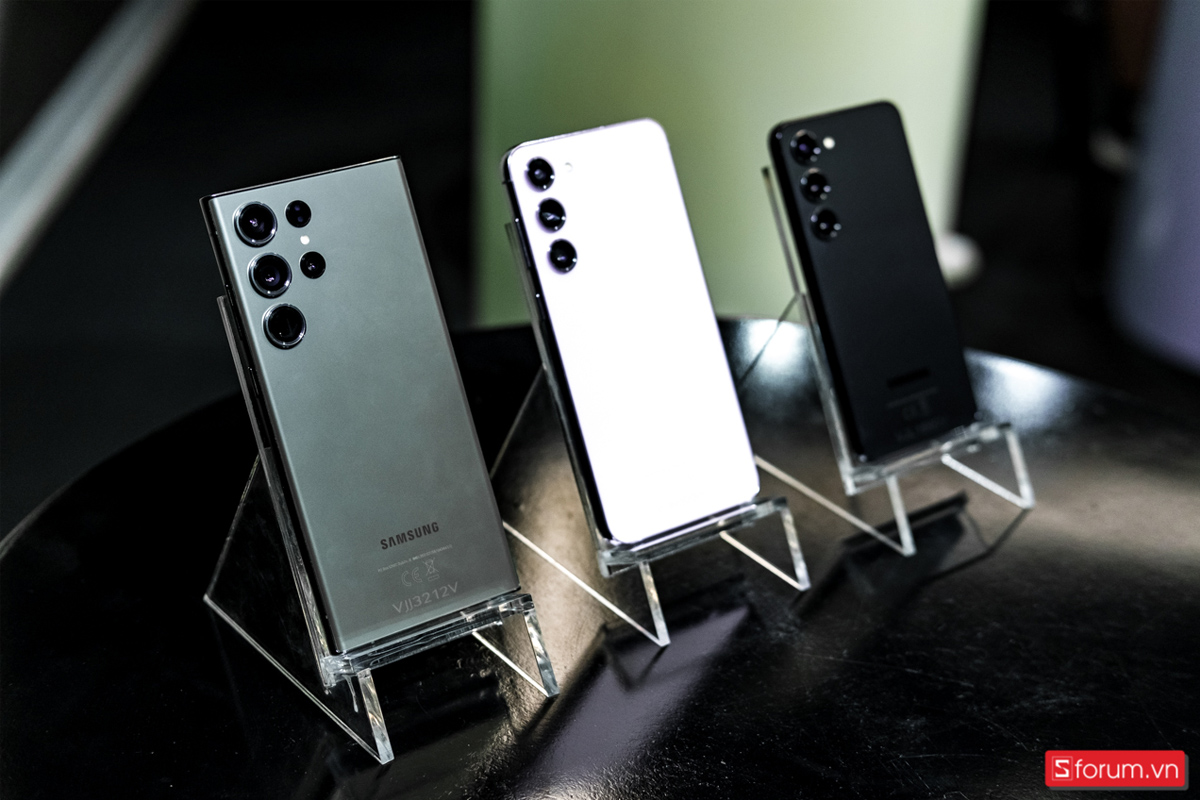 Samsung phổ cập Galaxy AI lên các sản phẩm cũ, người dùng được lợi gì?