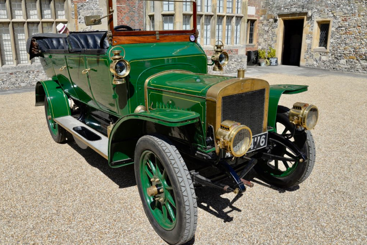 Scout Motors và cuộc cách mạng ô tô điện: Sự kết hợp giữa cổ điển và ...